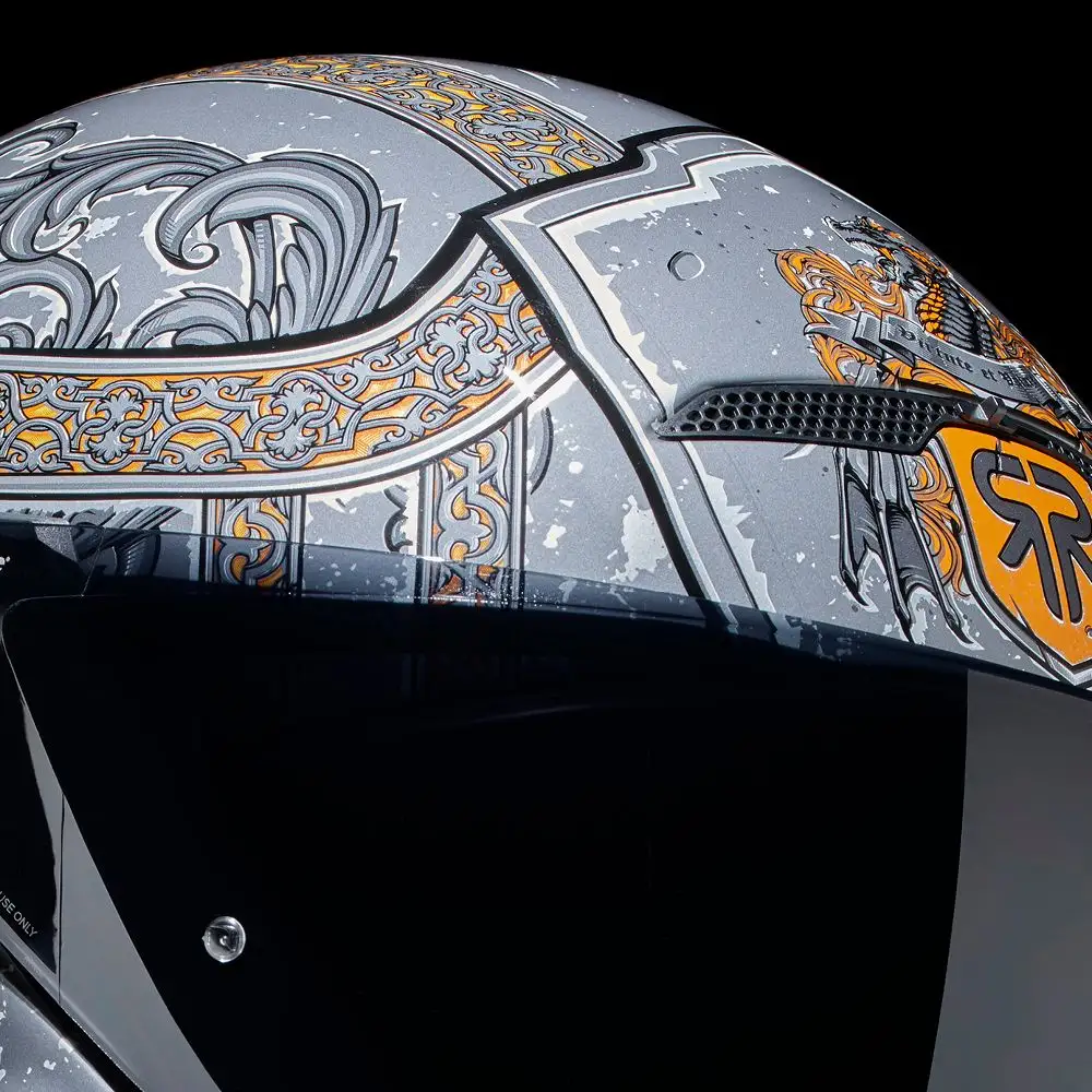 AT4.0 Invicta | Full Face Bluetooth Motorcycle Helmets | Ruroc (US)